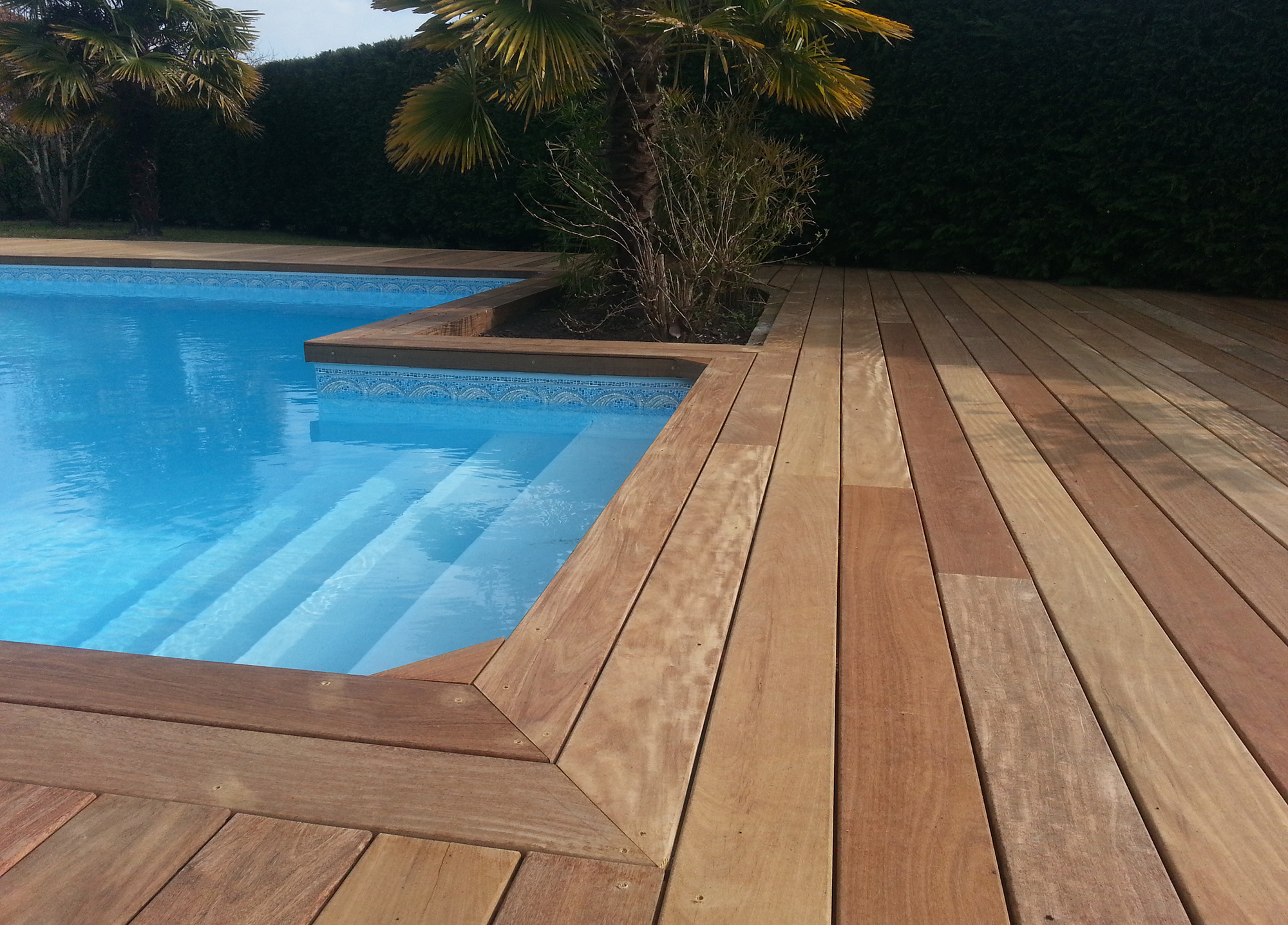 Contours de piscines – IO Wood Design